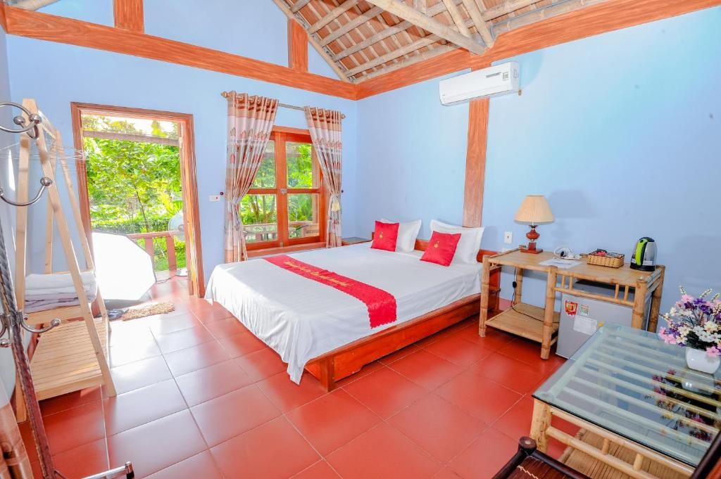 Tam Coc River View Homestay - Double Room, Ninh bình | Justfly.vn
