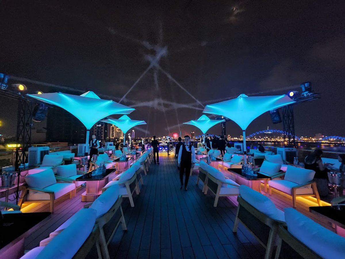 Top Sky Bar Đà Nẵng với trải nghiệm thư giãn lý tưởng nhất | Justfly.vn