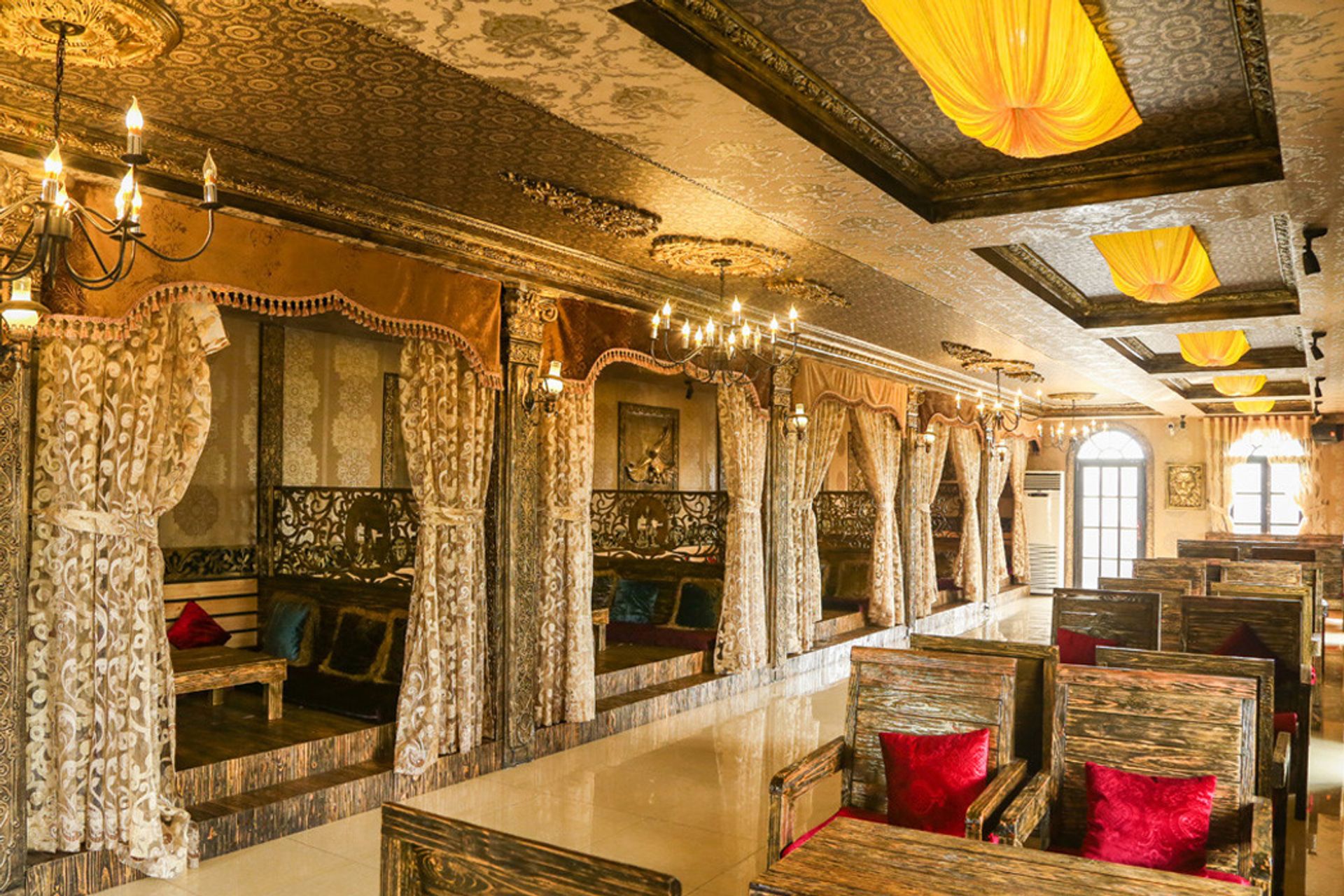 Top 10 quán cà phê view đẹp nhất Sài Gòn | Justfly.vn