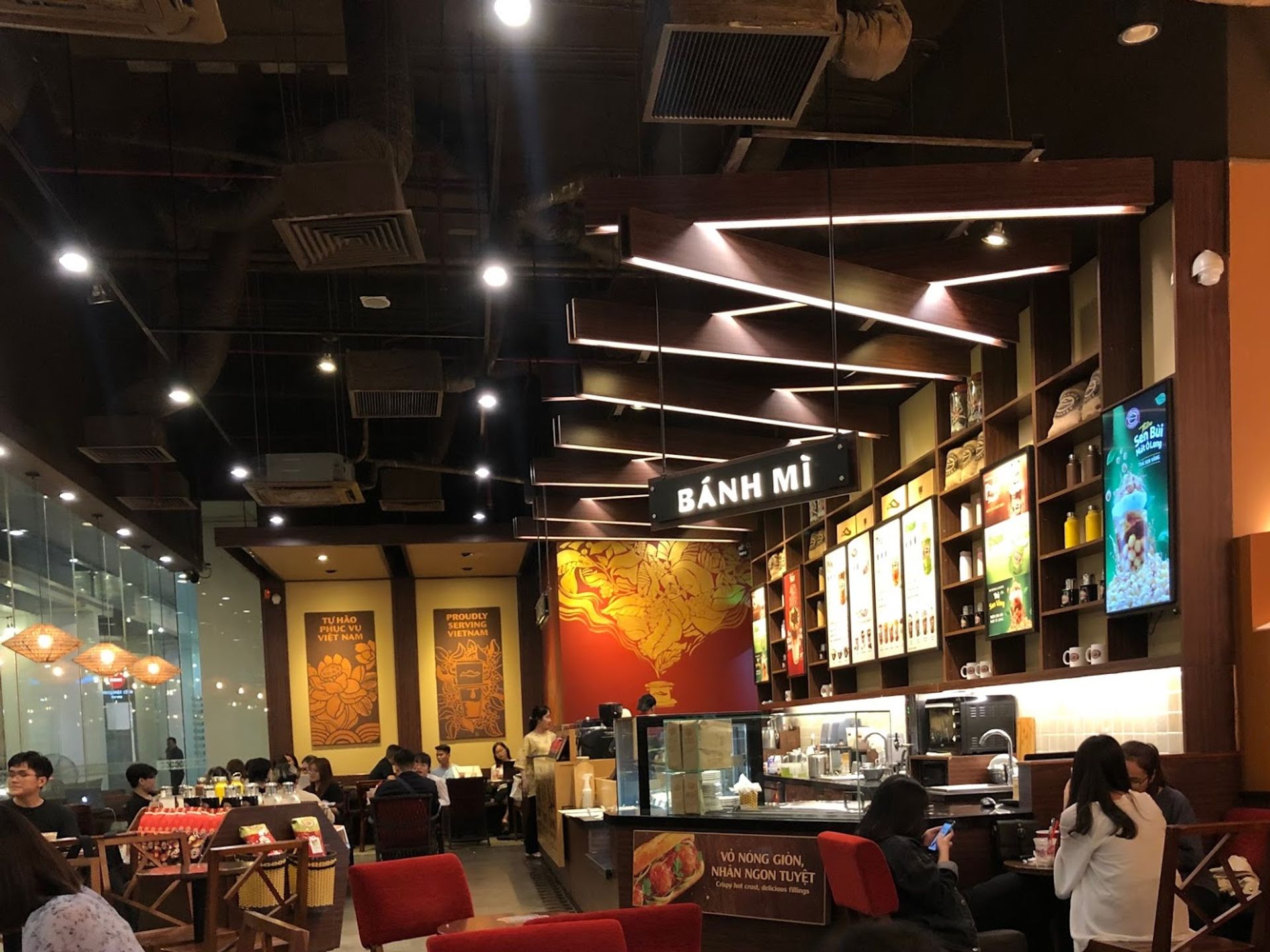 Top 15 quán cafe ngon, nổi tiếng quận Cầu Giấy | Justfly.vn