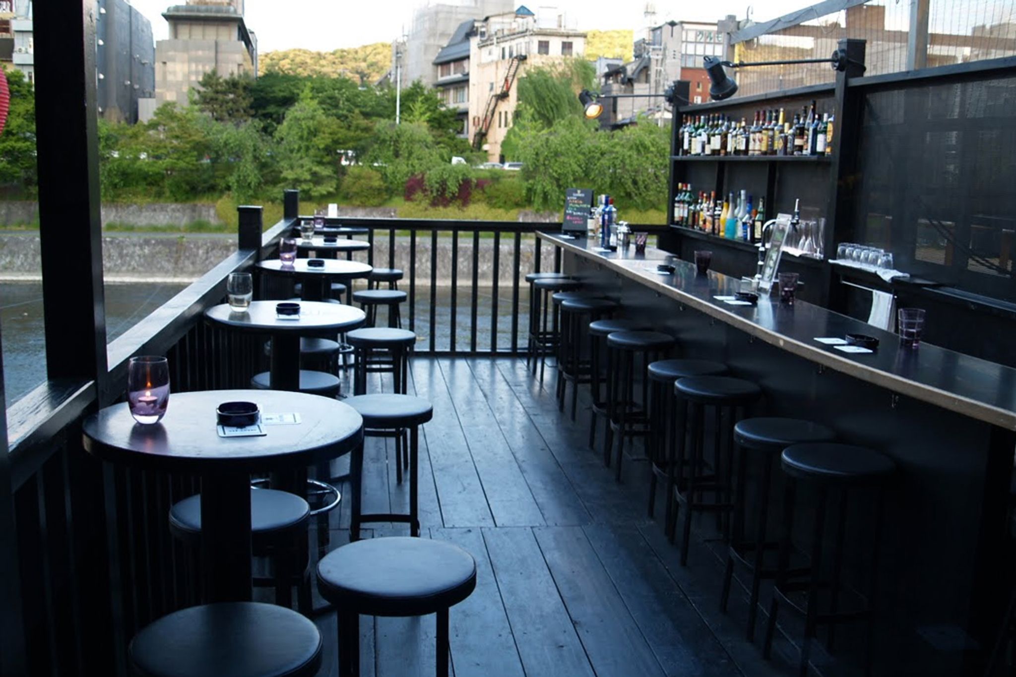 Top 10 quán bar rooftop “chill” nhất tại Kyoto, Nhật Bản | Justfly.vn