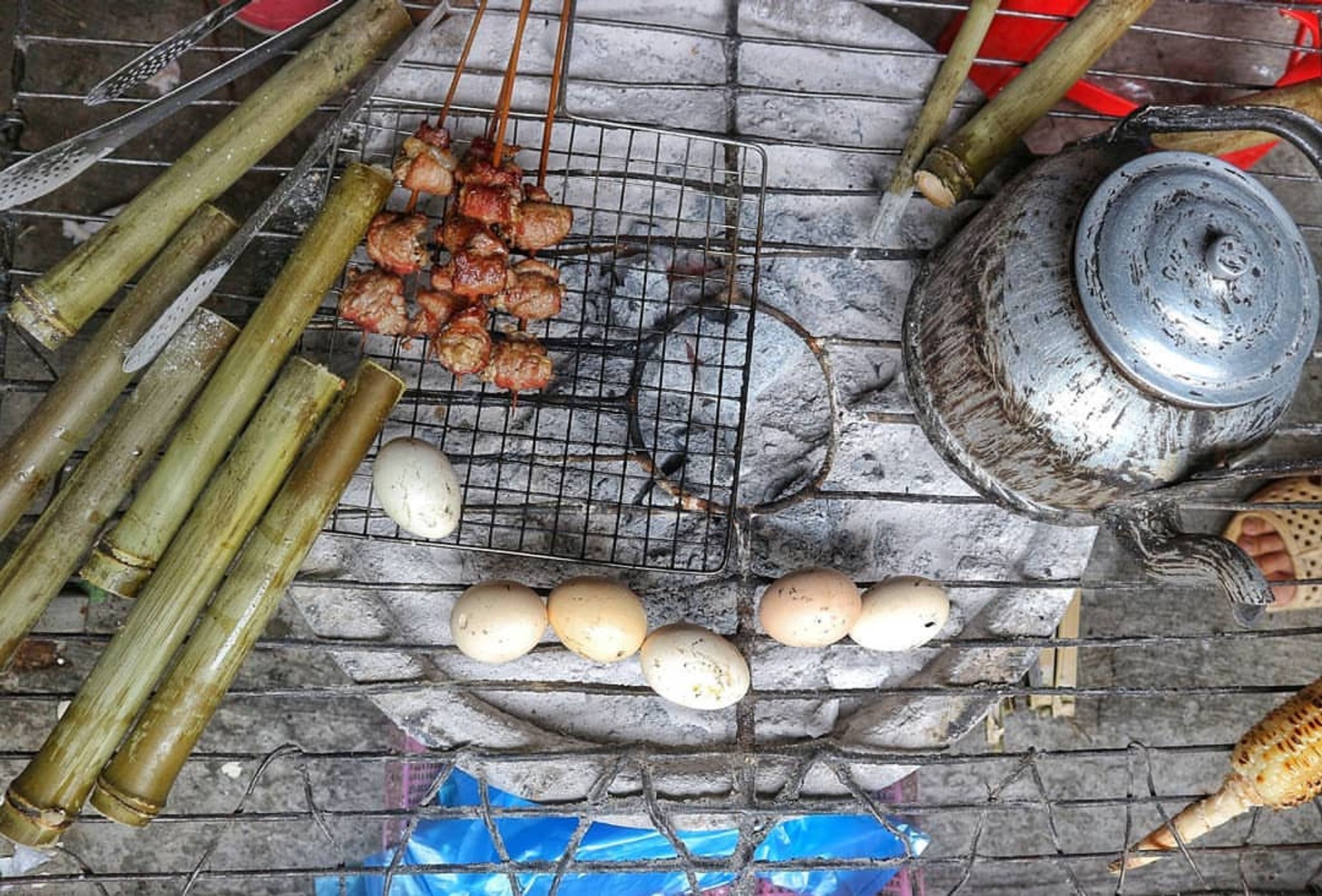 Top 9 món ăn đặc sản đậm nét truyền thống của ẩm thực Sapa | Justfly.vn