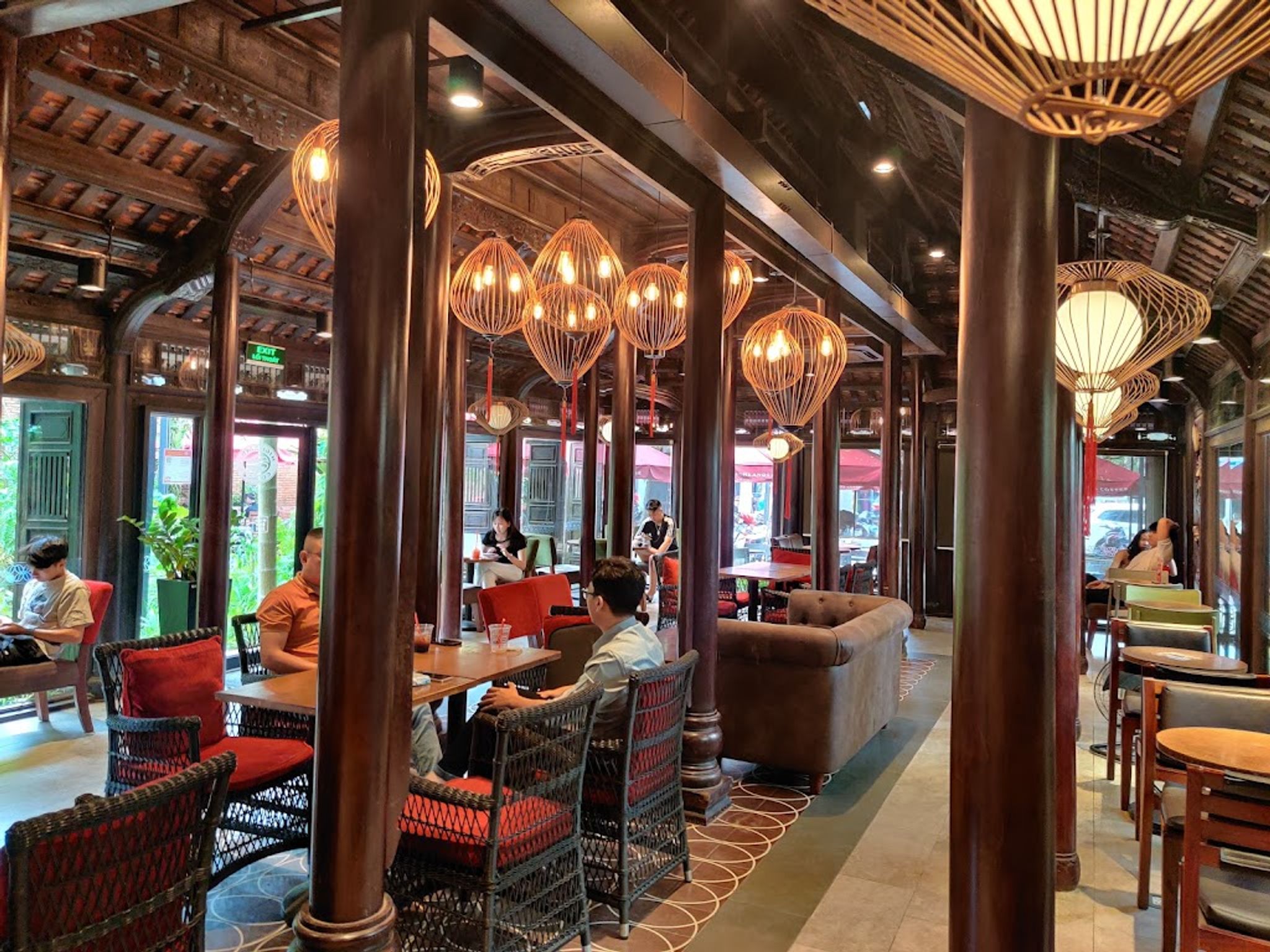 Top 10 quán cafe đẹp nổi tiếng nhất Phú Quốc | Justfly.vn