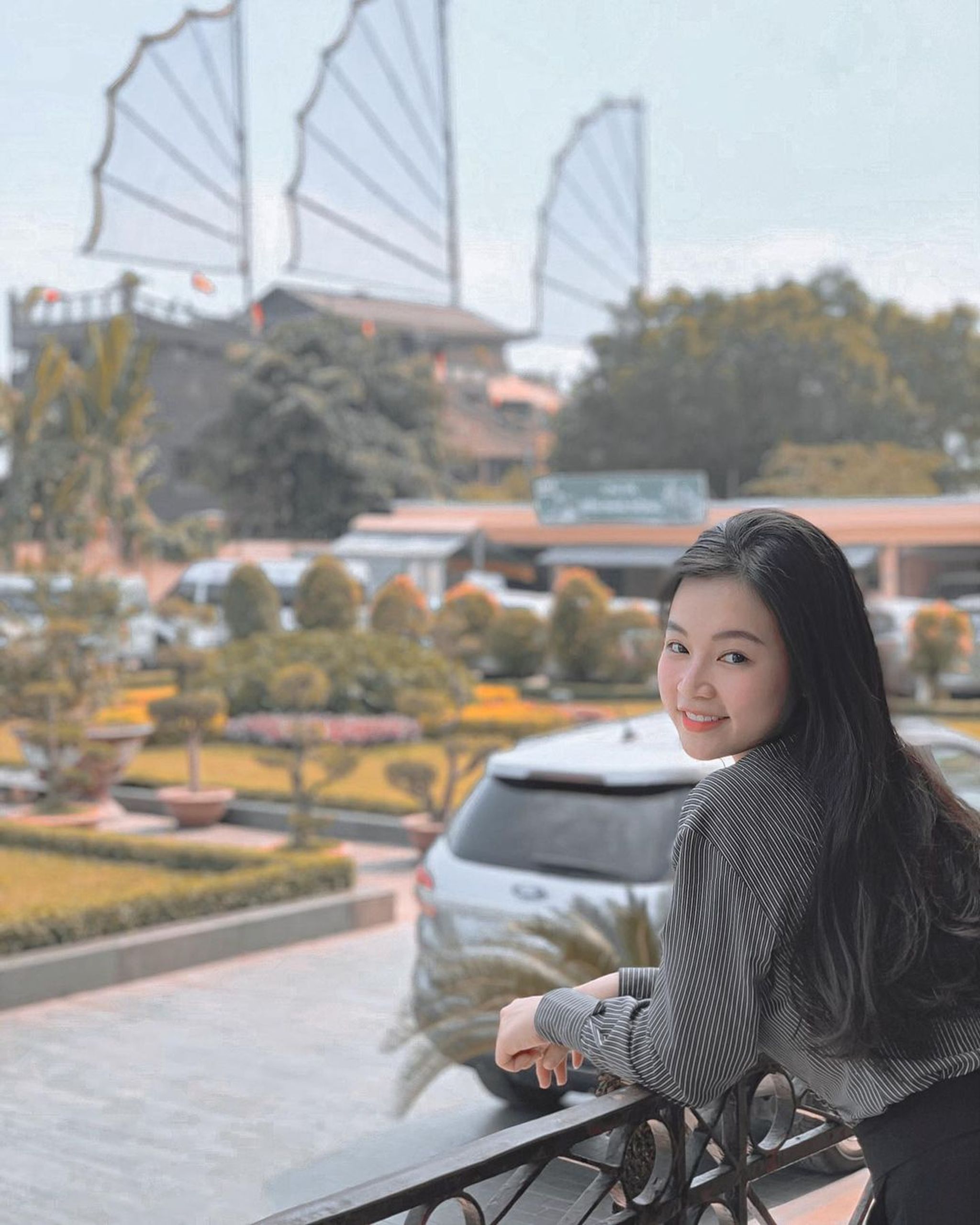 Tham quan Bến Nhà Rồng - Nơi in dấu của vị cha già dân tộc | Justfly.vn