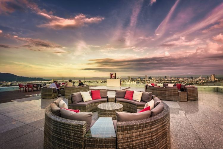 Top Sky Bar Đà Nẵng với trải nghiệm thư giãn lý tưởng nhất | Justfly.vn