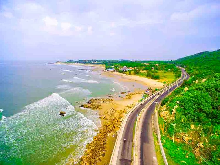 Bãi biển Long Hải, Vũng Tàu | Justfly.vn