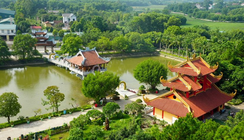 Điểm danh Top 9 địa điểm du lịch Sơn Tây nổi tiếng | Justfly.vn